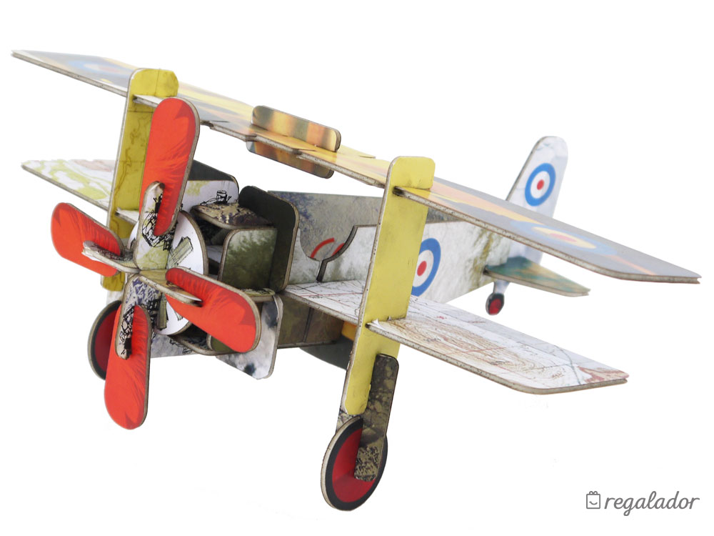 Puzzle para construir aviones 3D en Regalador.com