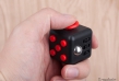Regalador - Fidget Cube: el dado antiestrés que todo el mundo quiere ...