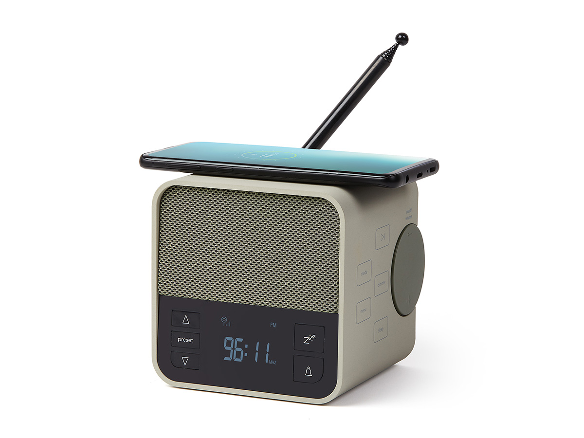 Mini dispositivo 4 en 1 para los más tecnológicos | Regalador.com