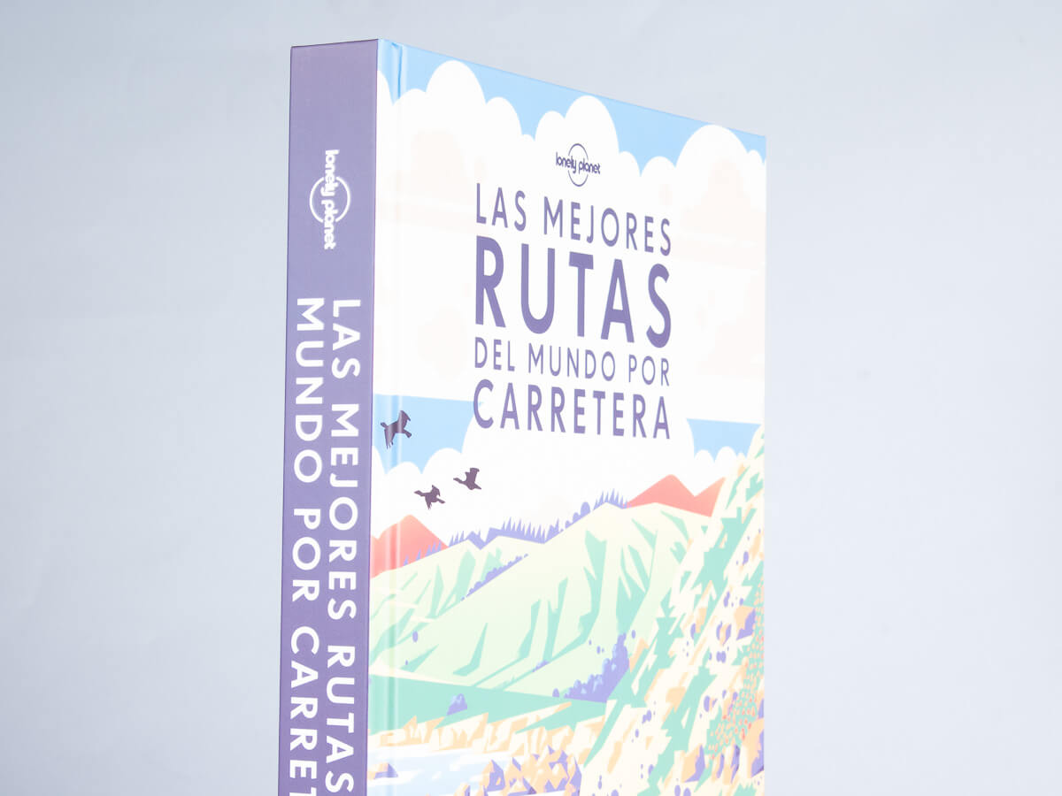 Libro «Las mejores rutas del mundo por carretera» | Regalador.com