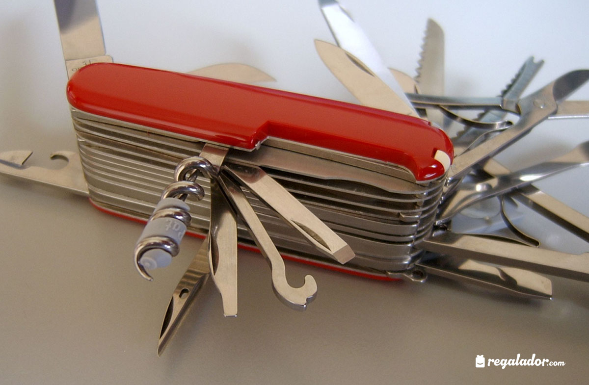 Victorinox SwissChamp: la navaja multiusos más completa | Regalador.com