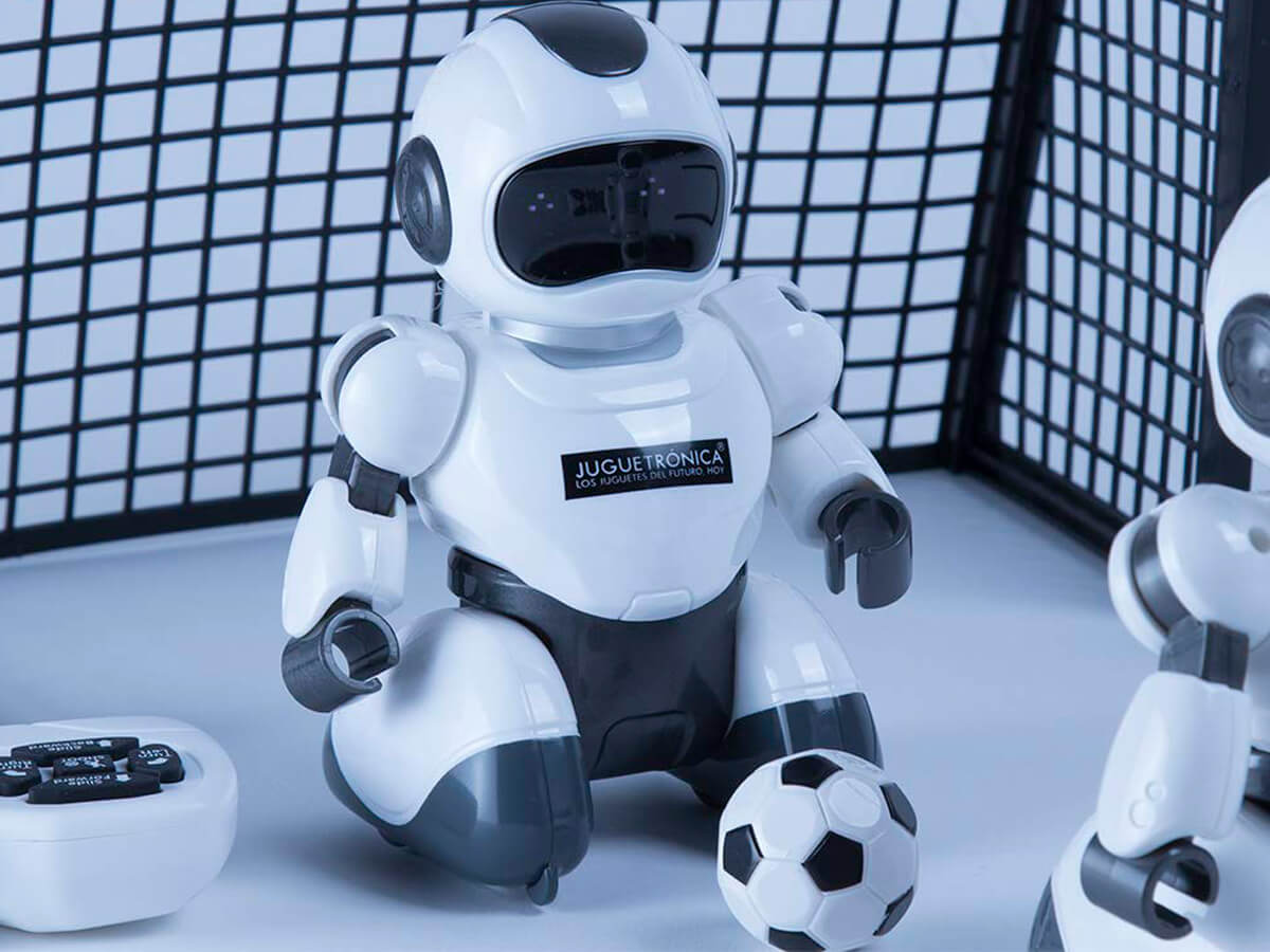 SOCCERBOTS ARENA, juega al fútbol con robots | Regalador.com