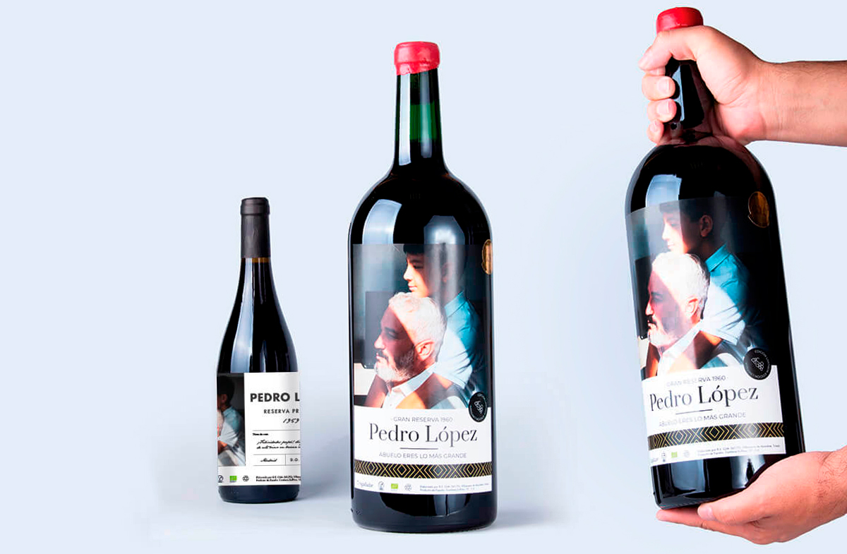 Botella de 3 LITROS de vino tinto personalizado | Regalador.com